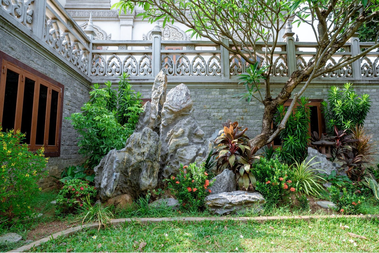 Ultimate Guide To Concrete Garden Edging NZ