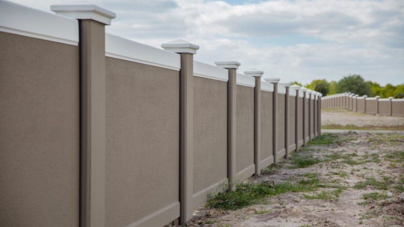 Ultimate Guide To Ultimate Guide To What Color To Paint Concrete Fence ...